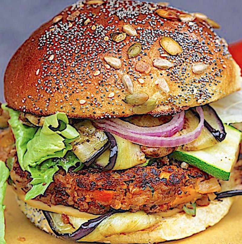Panino con burger vegetale