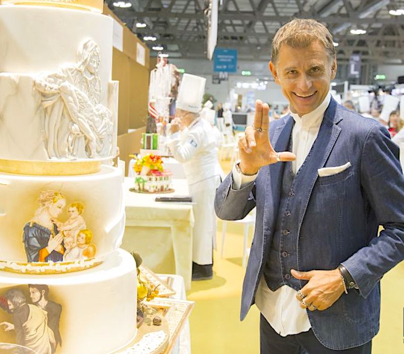 Felicità alimentare e dopamina generata dal dolce di Alex Revelli Sorini